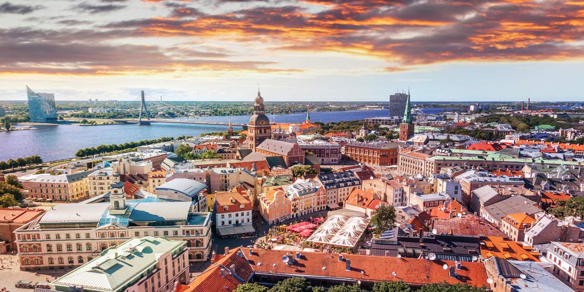 Riga Travel Guide & Ferry Info | Ferryhopper