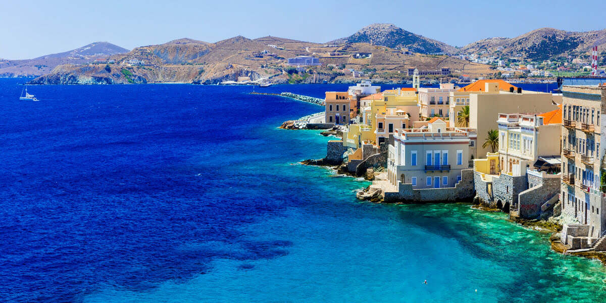 Syros: Urlaubstipps und Fährfahrpläne | Ferryhopper