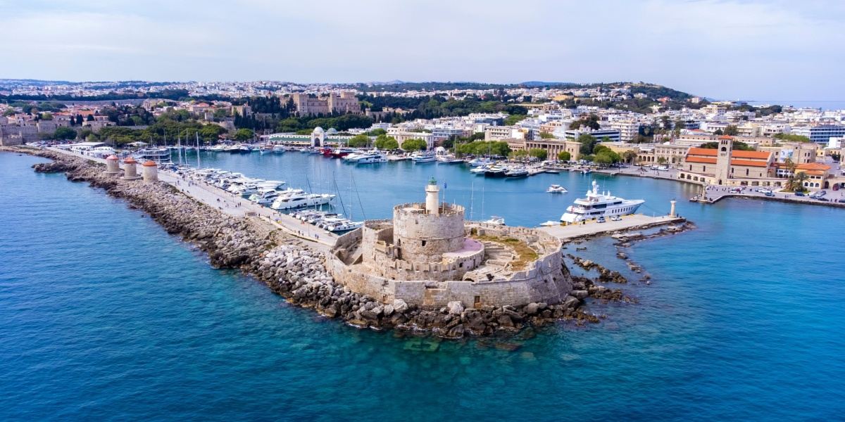 Ferries Rhodes 2026: Schedules & Tickets | Ferryhopper