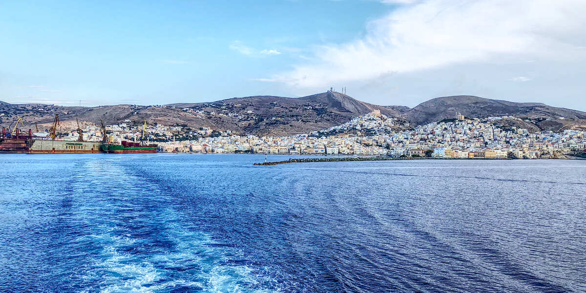 Ferries Syros 2026: Schedules & Tickets | Ferryhopper