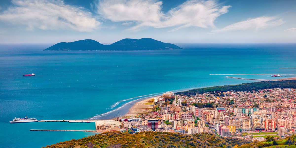 Traghetti Valona 2026: Orari, Offerte e Biglietti | Ferryhopper