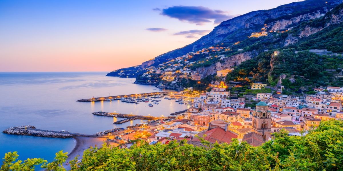 Ferries Amalfi 2026: Schedules & Tickets | Ferryhopper