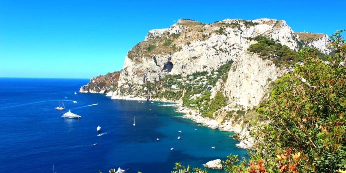 Ferries Capri 2026: Schedules & Tickets | Ferryhopper