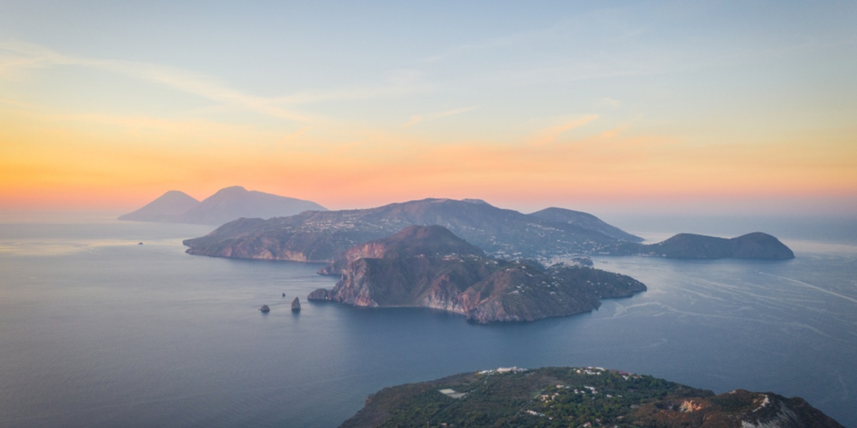 Ferries Aeolian Islands 2026: Schedules & Tickets | Ferryhopper