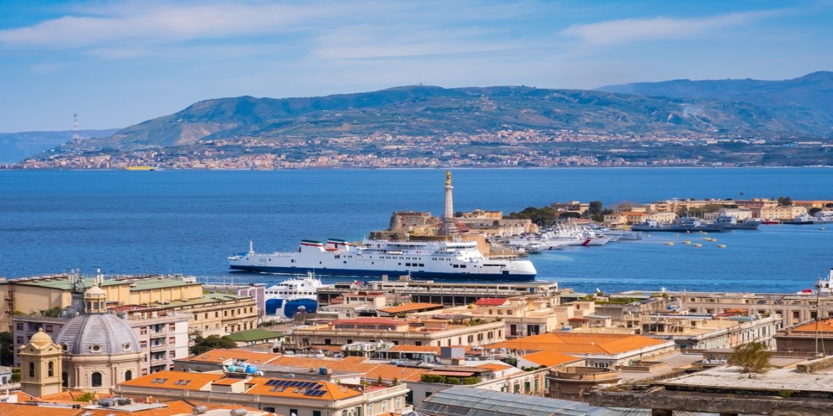 Ferries Messina 2026: Schedules & Tickets | Ferryhopper