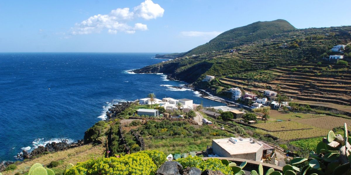 Traghetti Pantelleria 2025: Rotte, Offerte e Prezzi | Ferryhopper