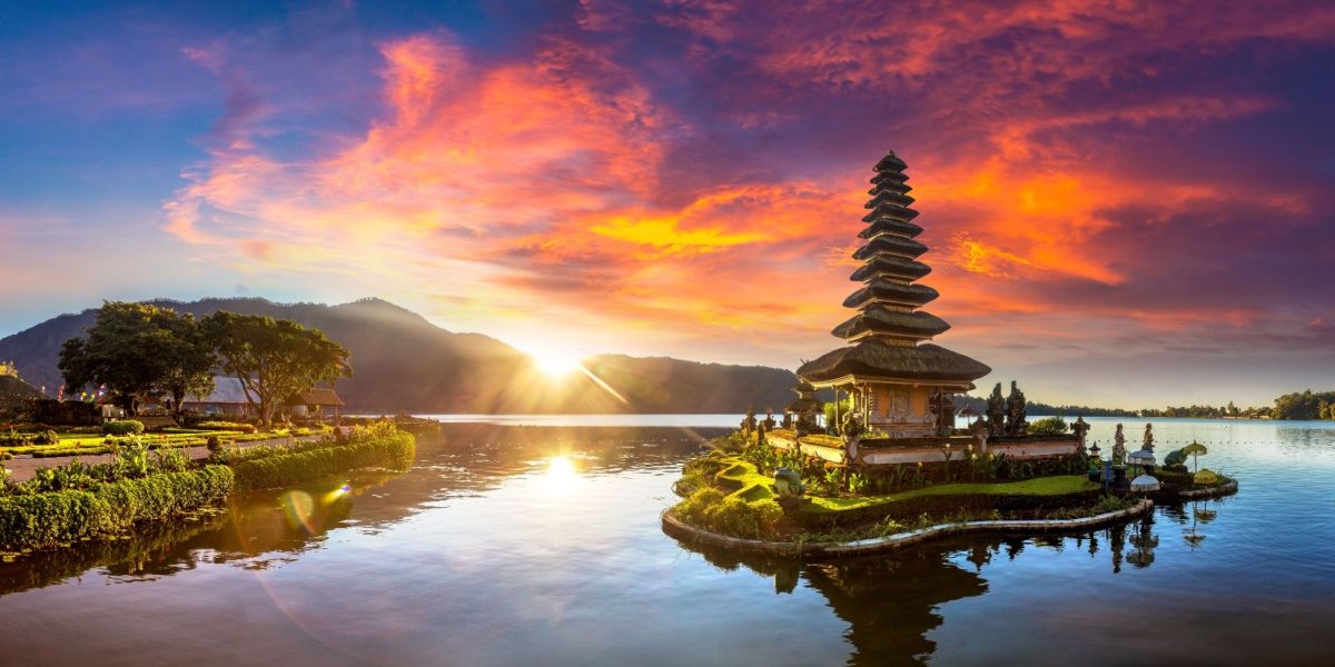 Lombok - Bali ferry, tickets & schedules | Ferryhopper