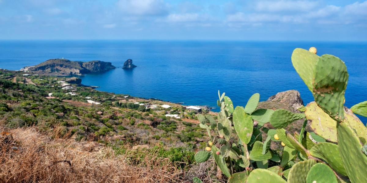 Traghetti Trapani-Pantelleria: Orari, Biglietti e Prezzi | Ferryhopper