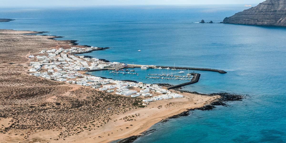 Ferry Gran Canária - La Graciosa: Horários e Bilhetes | Ferryhopper