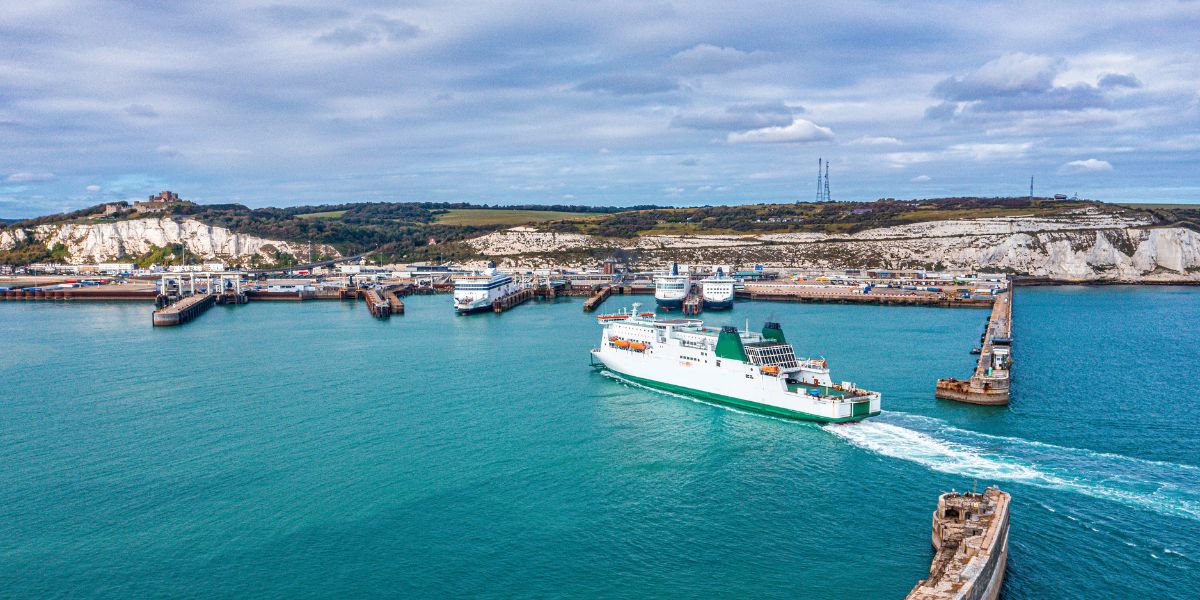 Dunkirk - Dover ferry, tickets & schedules | Ferryhopper