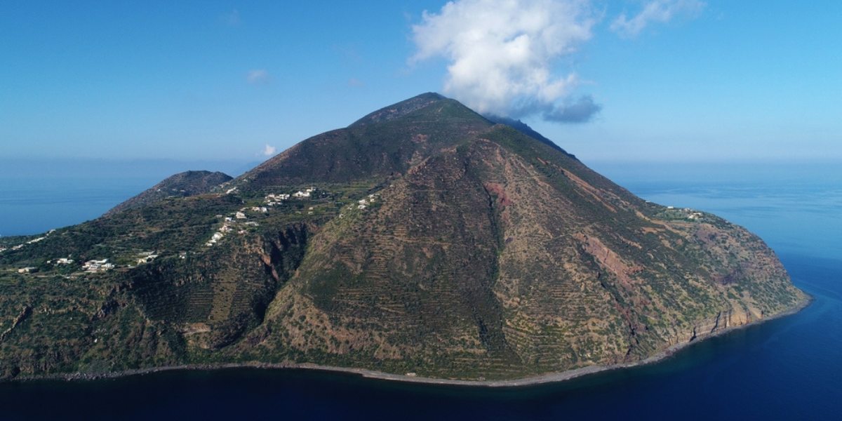 Lipari-Filicudi Ferry, Tickets, Schedules | Ferryhopper