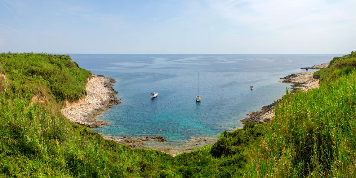 Unije – Susak trajekt, karte i raspored 2025 | Ferryhopper