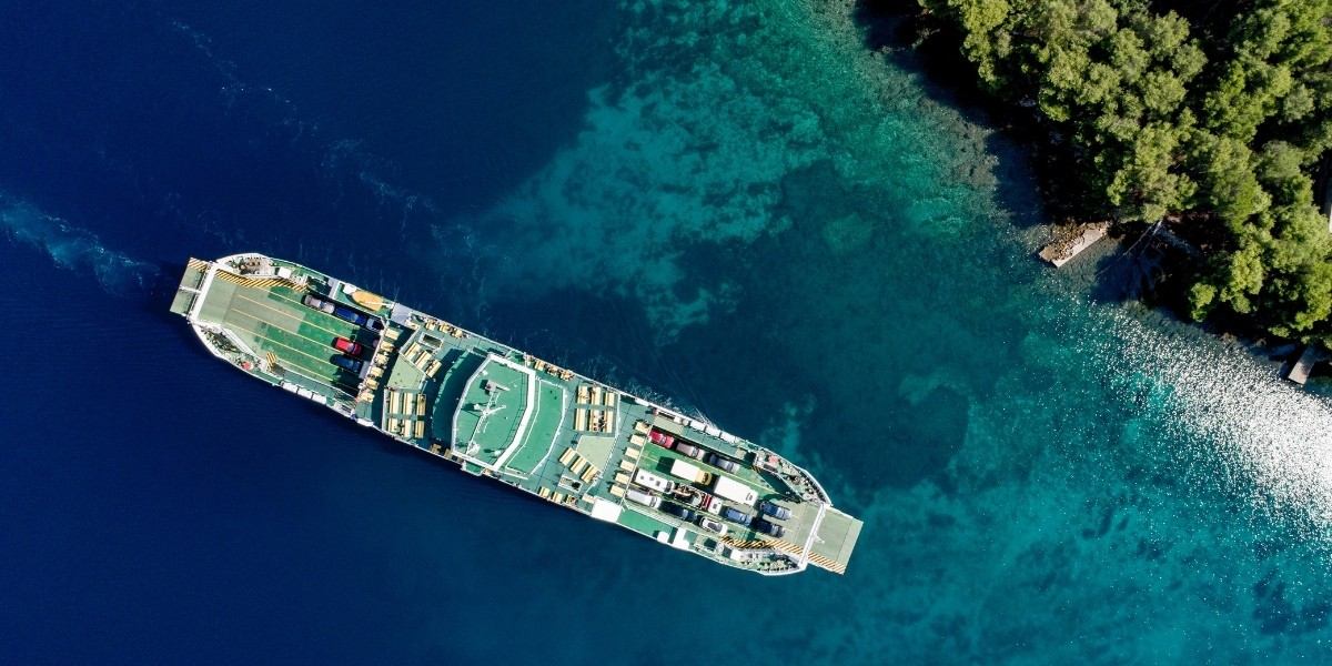 Servicios a bordo de los ferry en España | Ferryhopper