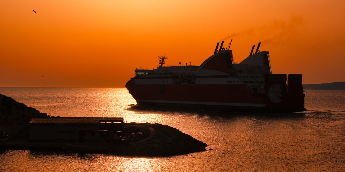 All About Traveling from France to Morocco | Ferryhopper