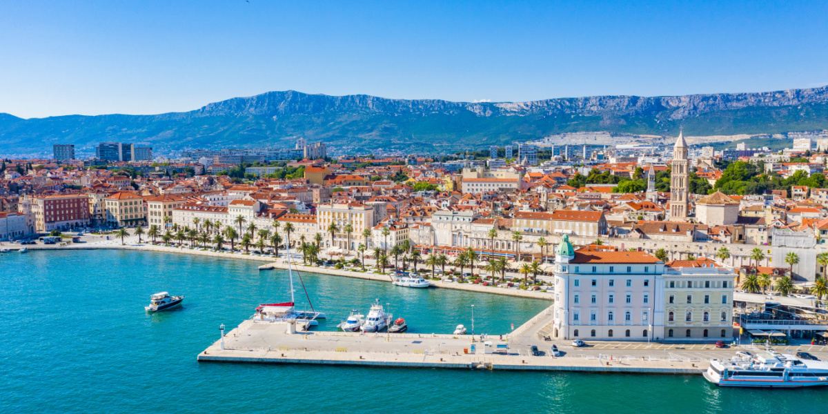 "On the road" de SNAV : offre pour la Croatie | Ferryhopper