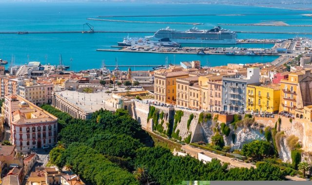Sardinian Ports: Guide to the Main Ports of Call | Ferryhopper