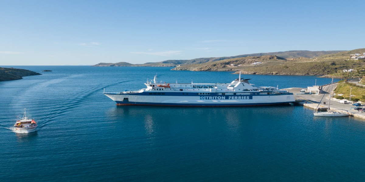 Triton Ferries: 20% Έκπτωση για Φίλους & Οικογένειες | Ferryhopper