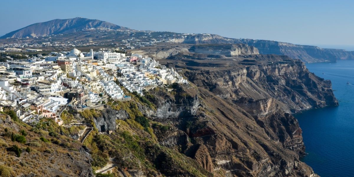 Santorini Earthquakes: What Travelers Need to Know | Ferryhopper