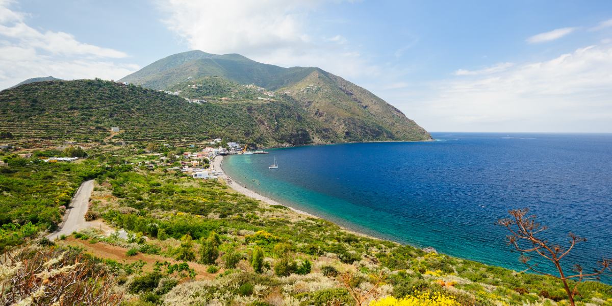 Filicudi Travel Guide & Ferry Info | Ferryhopper